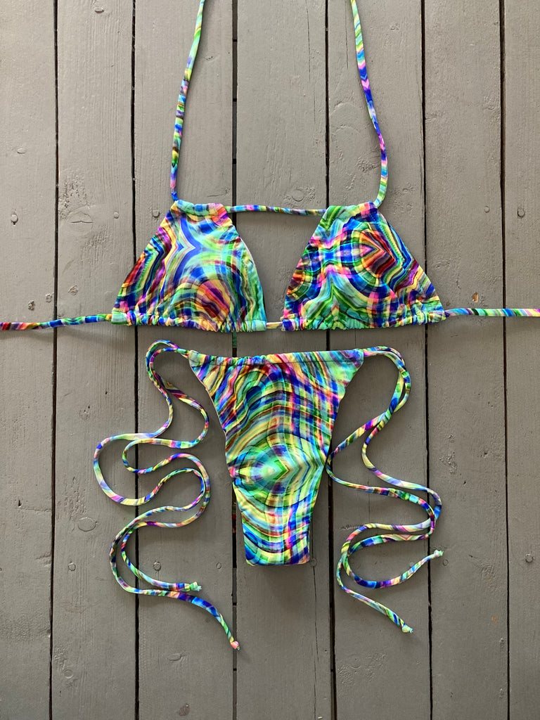 Green Print Double String Triangle Bikini Top – JillesBikinis